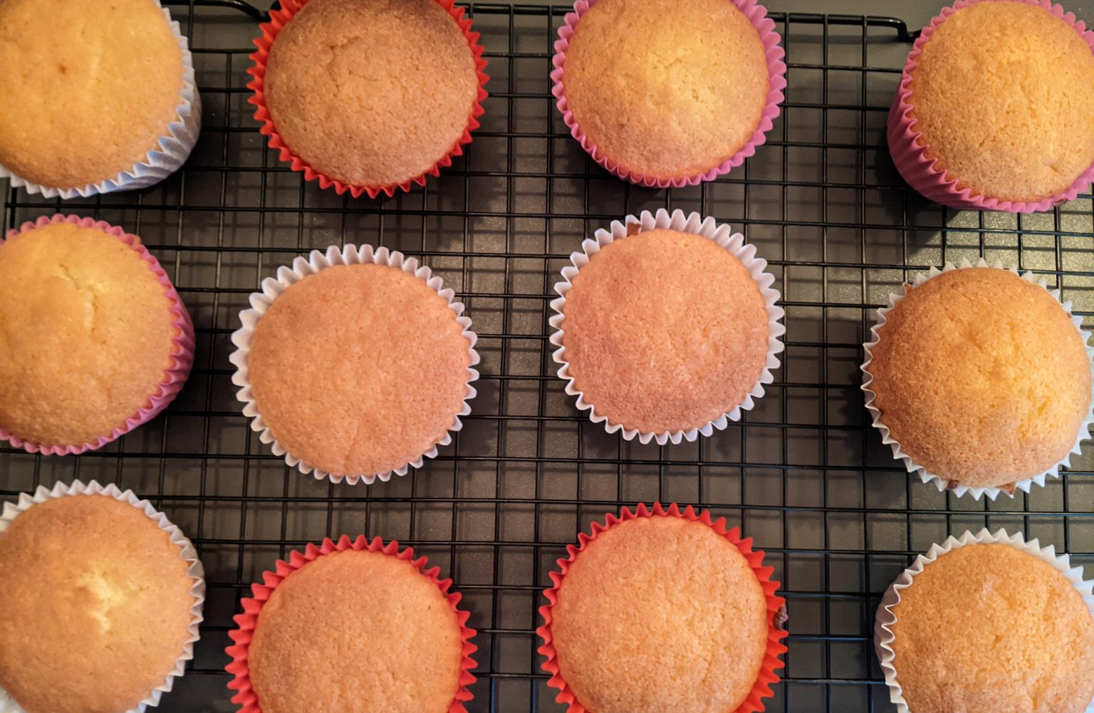 Gluten Free Victoria Sponge Cupcakes Recipe - My Gluten Free Guide